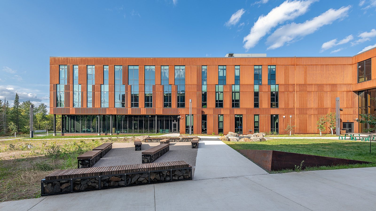 Rock Ridge High School | Continua Interiors