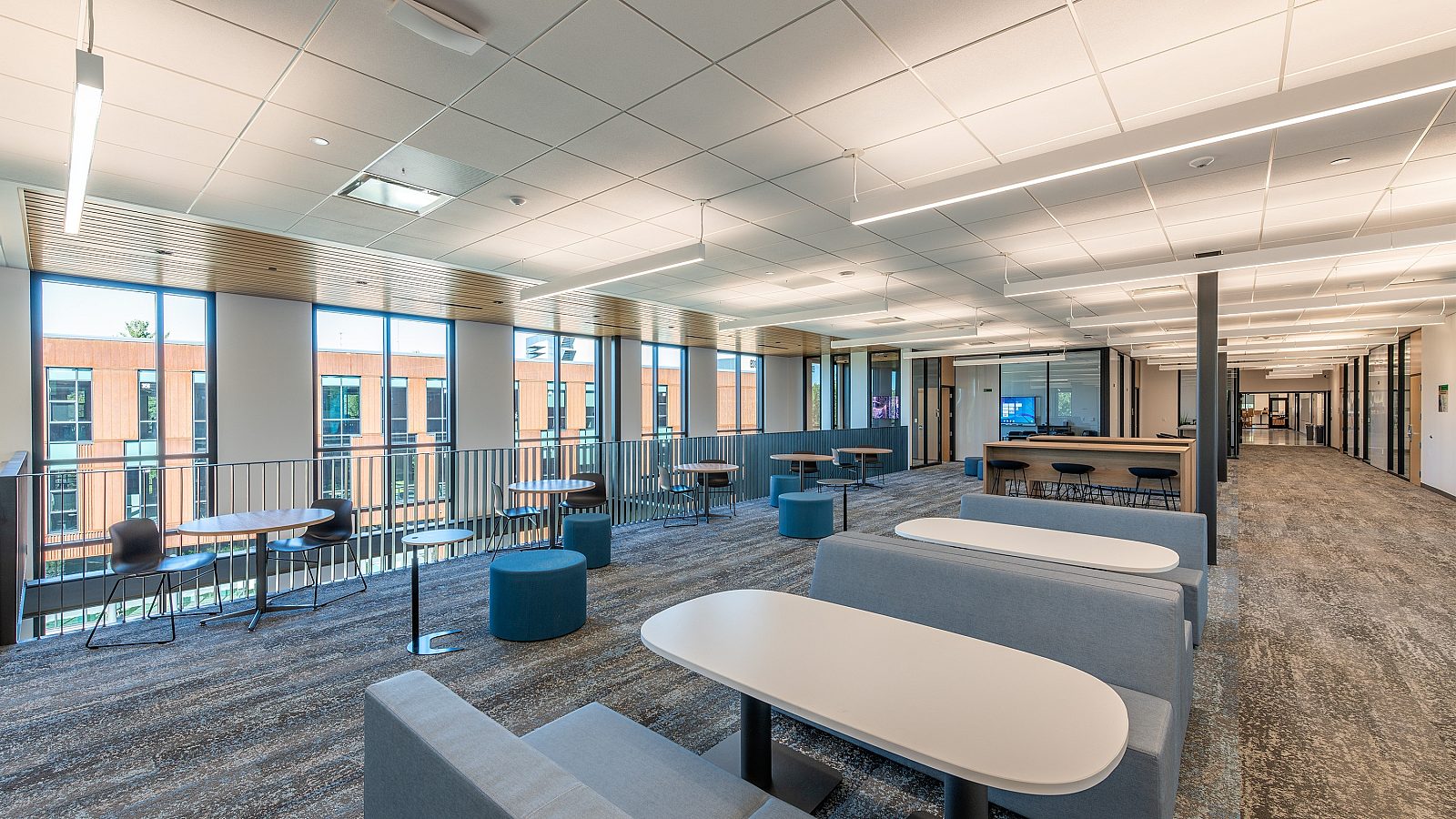 Rock Ridge High School | Continua Interiors