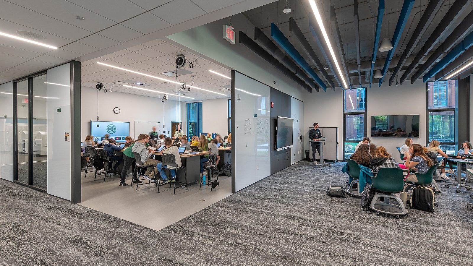 Rock Ridge High School | Continua Interiors